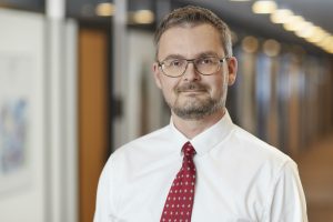 Peder Larsen: Skal al uddannelse ligge i Hobro midtby ...
