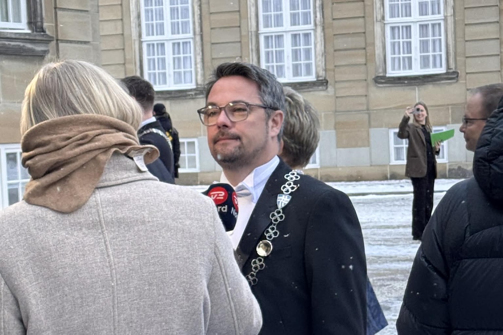 Jesper Skov Mikkelsen deltager i nytårstaffel